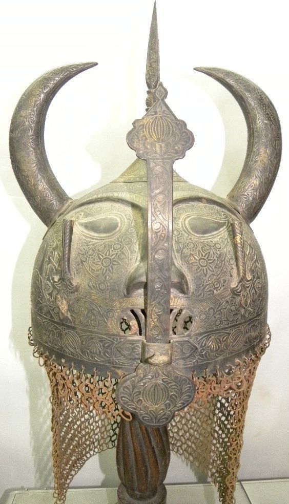 ANTIQUE PERSIAN DEMON DEVIL FACE HORNS HELMET ANIMALS