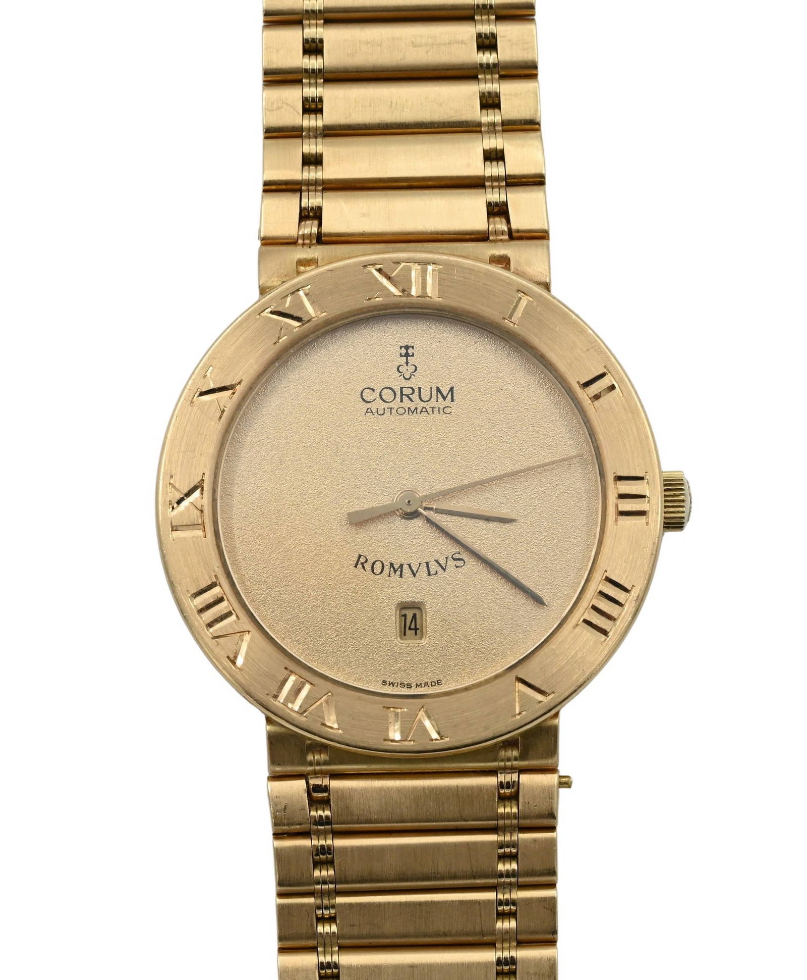 Corum Romulus 18k Yellow Gold Men's Wristwatch Auction