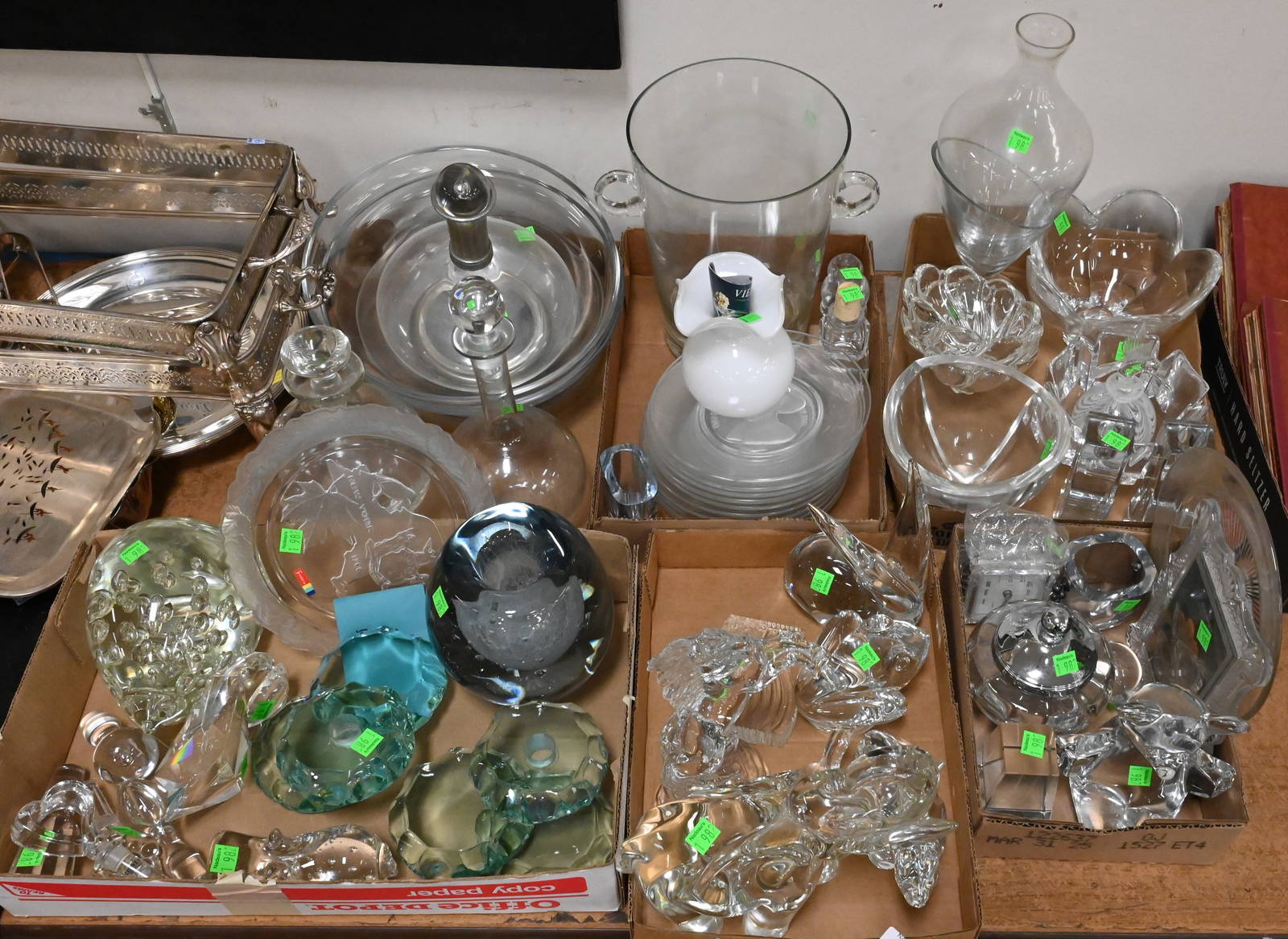 Six Box Lots Of Miscellaneous Glassware Auction