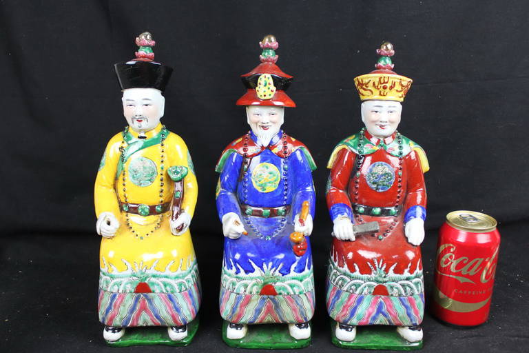Three Antique Chinese WuCai Porcelain Statue (#0100) on Apr 30, 2022 ...