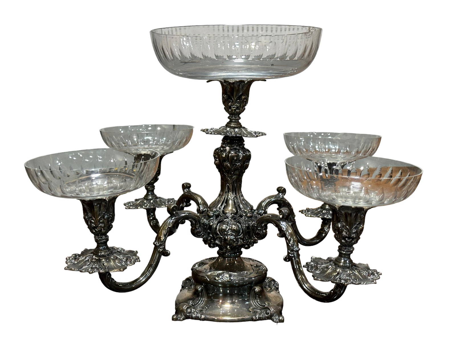 Reed & Barton Silverplate Epergne Model 166 Auction