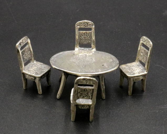 Miniature 800 Silver Dining Table & Chairs