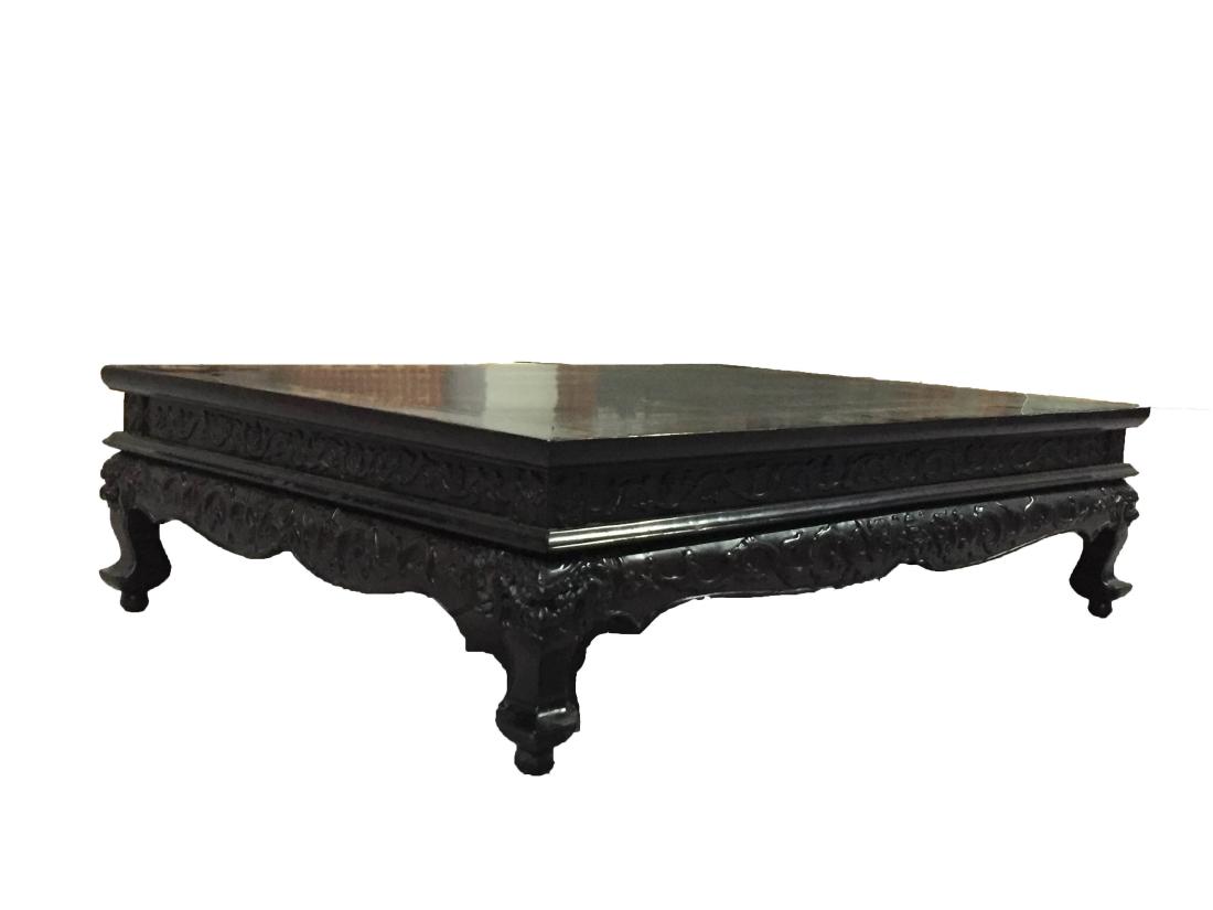 696: Fine and Rare Chinese Carved Zitan Table