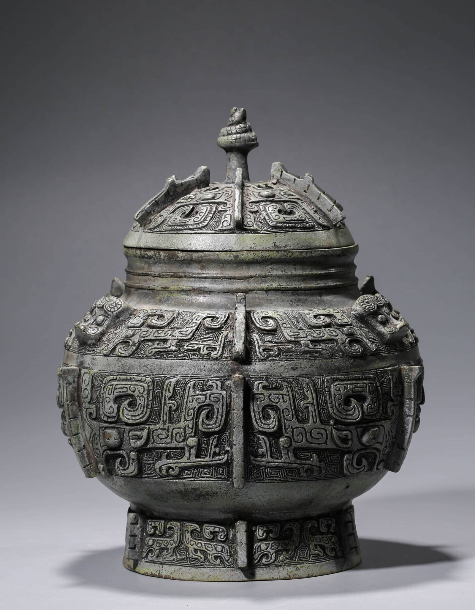 Bronze Taotie Vessel Lei Auction