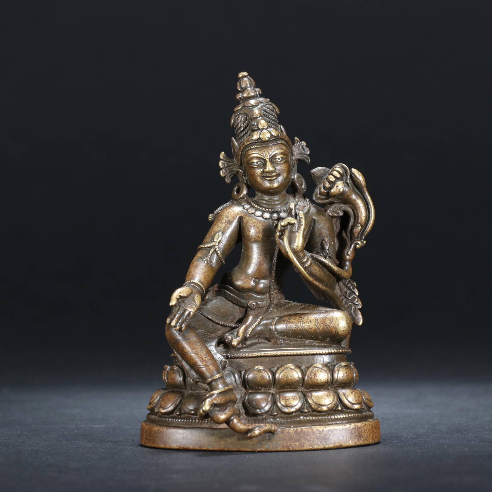 A Tenth Century Pala Alloy Bronze Sitting Statue Auction