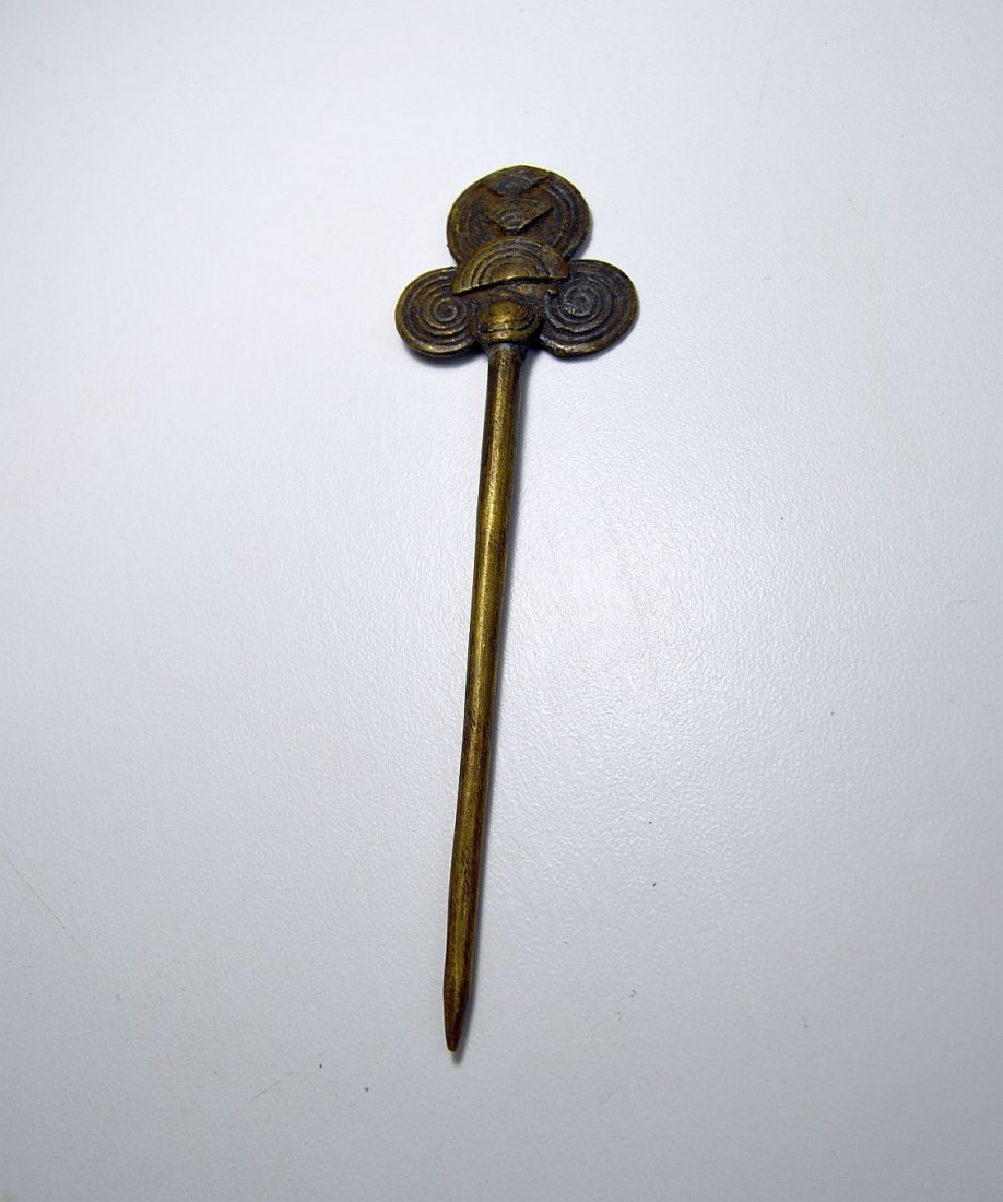 Vintage Ashanti Bronze hair pin with Circular designs