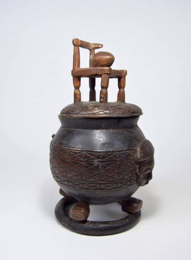 Vintage Baule Ceremonial Container With Chair & Egg