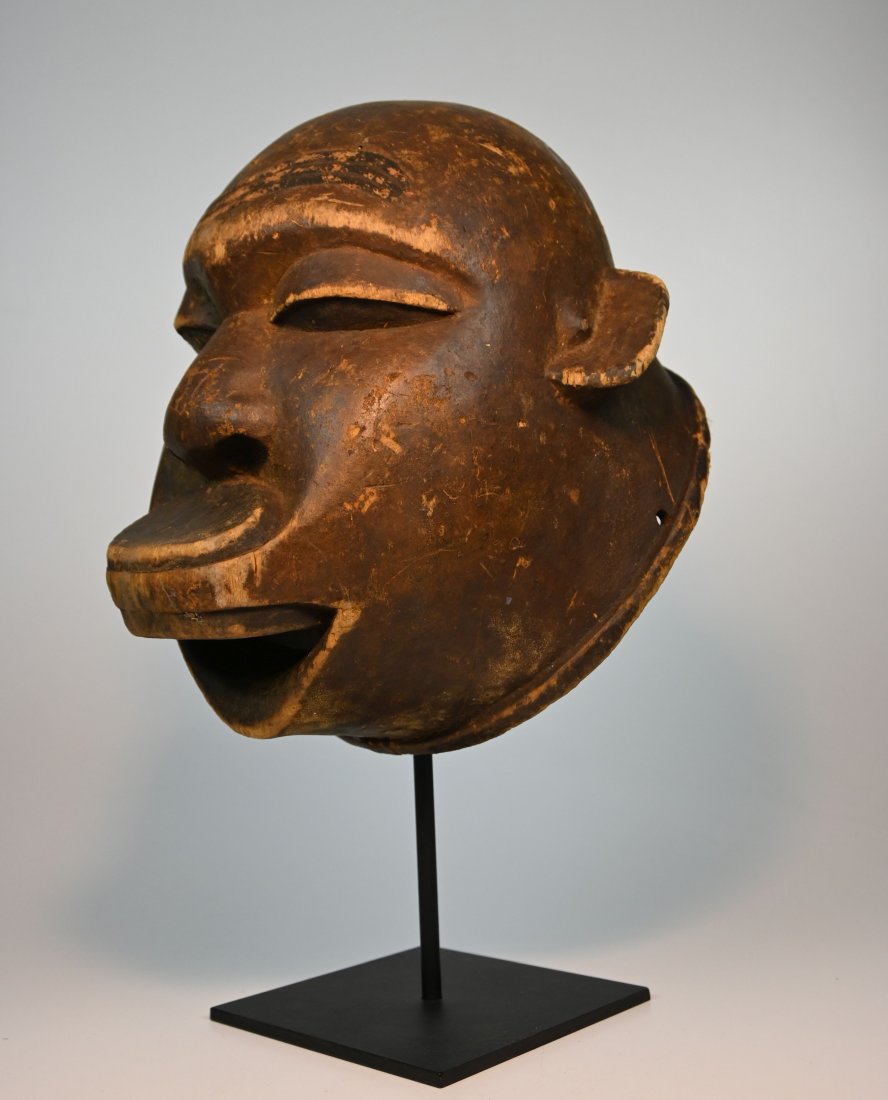 Makonde Lipico Initiation Mask With Lip Plug Body Mod