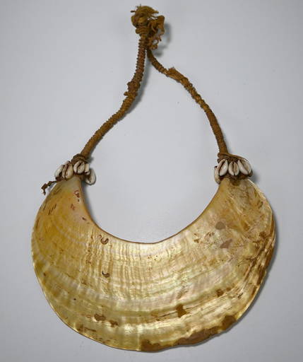Antique Kina Shell Papua New Guinea Necklace