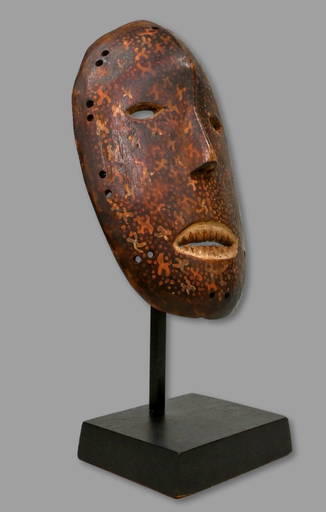 Rare Ituri River Pygmy Mask Ex Warkow, Ex Eglington