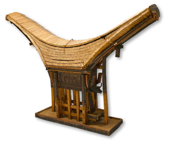 A Fine Tana Toraja Long House Model