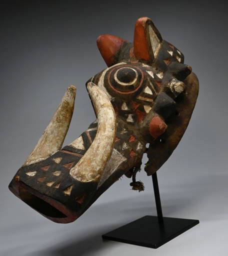 A Bwa Warthog Mask Ex Dr Jackson collection (#0078) on Jan 21, 2023 ...