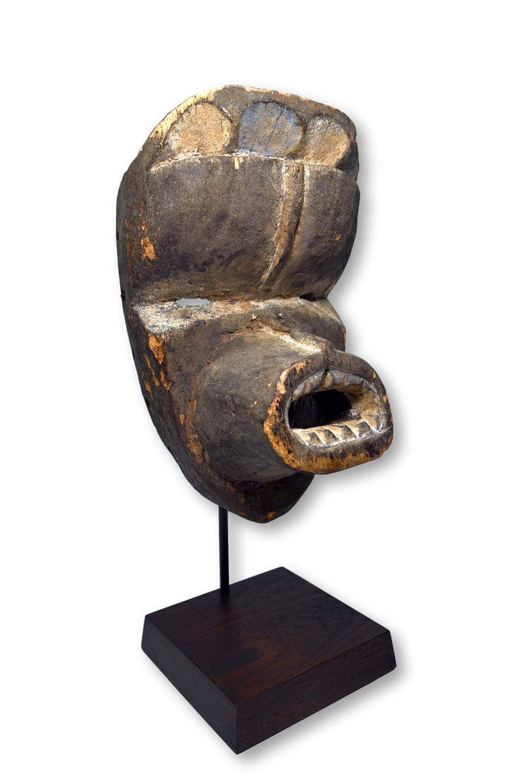 A Rare Old Dan Kagle Mask Ex Scanzi Collection Auction