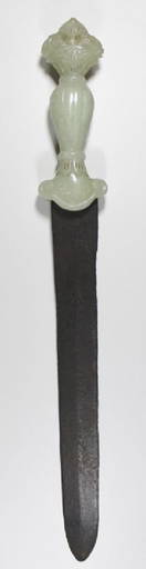 RARE CHINESE MUGHAL STYLE WHITE JADE DAGGER - Mar 26, 2017 | A&M ...