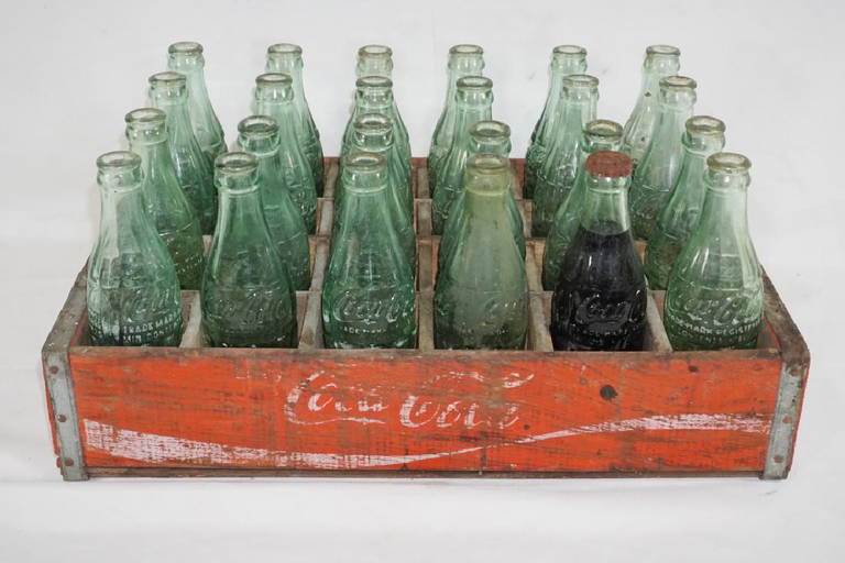 Vtg Red Coca Cola Crate W/ Bottles