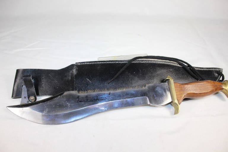Stainless Pakistan Knife With Sheath