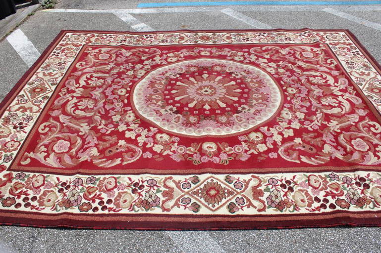 Kingdom Persian Weavers Rug - Aug 27, 2022 | Auctions by Adkins, LLC in FL