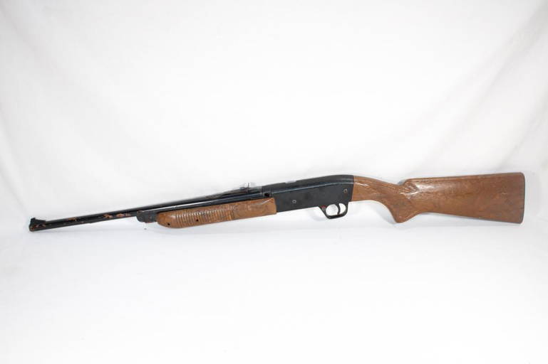 Daisy Model 840 BB Gun Only (#0205) on Dec 03, 2022 | Auctions by ...