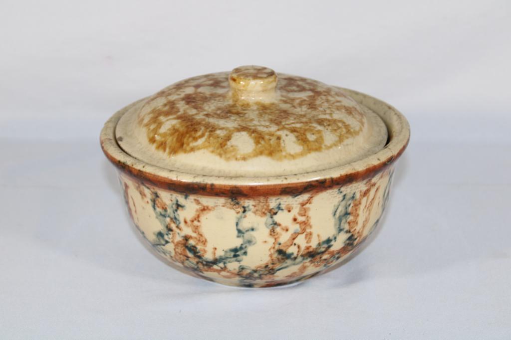 Vintage Spongeware Bowl With Lid