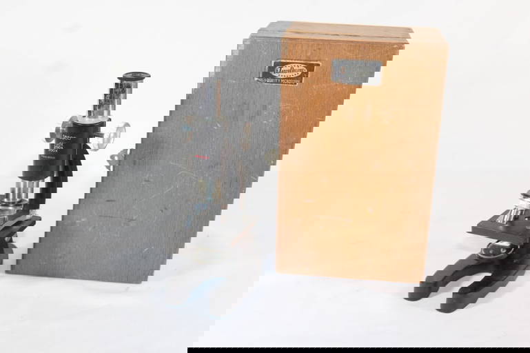 Vintage Tasco Deluxe 300x Microscope W/box