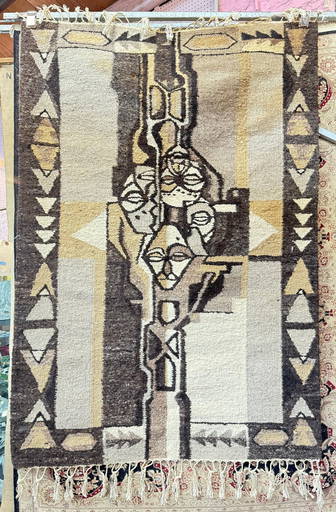 4' X 5' 10" African / Tribal Rug With Face Designs