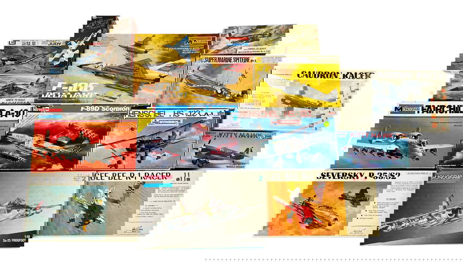 Lot Of 14 Vintage Model Airplane Kits.