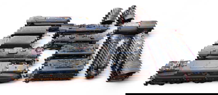 Lot: Lionel Die Cast O Scale Train Cars Engines.