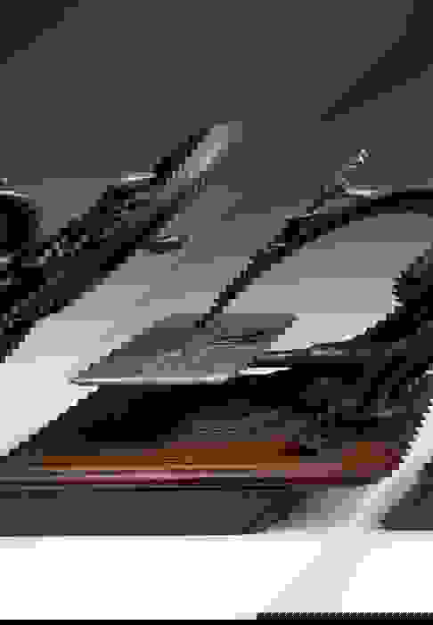 Wilcox & Gibbs Antique Sewing Machine. Auction