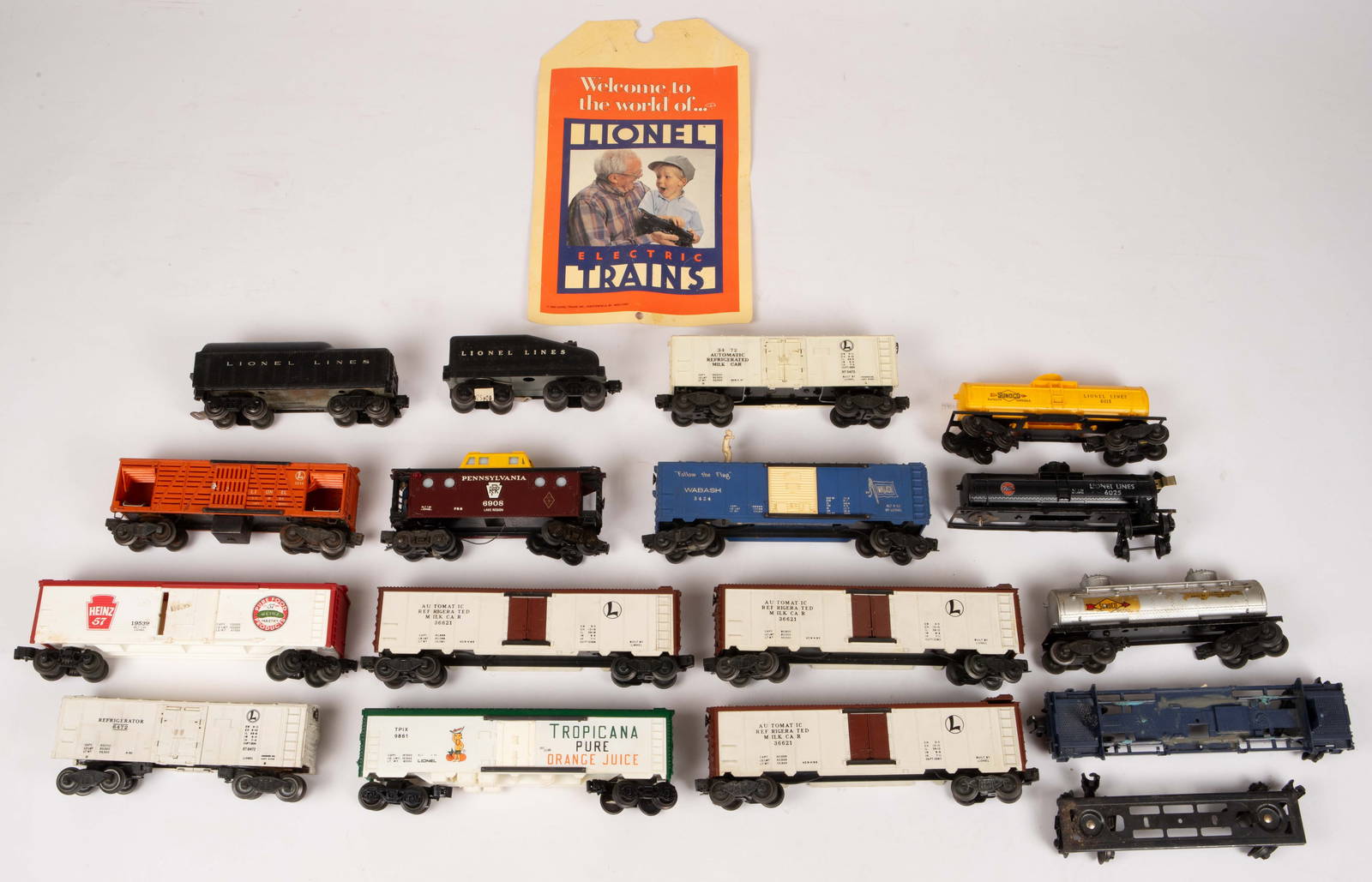 Lot Of Lionel O Scale Train Cars - 16. Auction