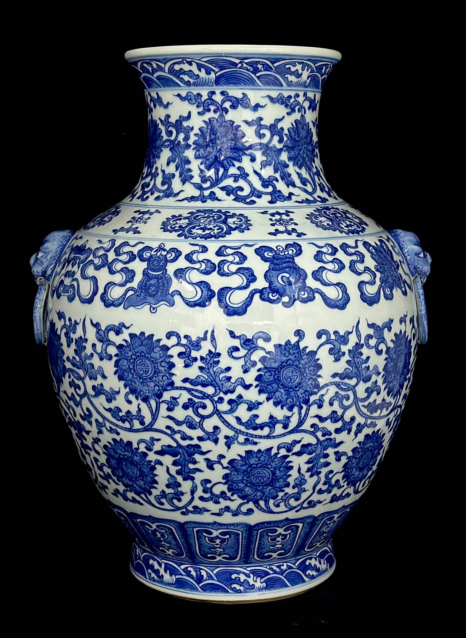 Ornate Blue & White Chinese Vase W/ Lion Handles. Auction