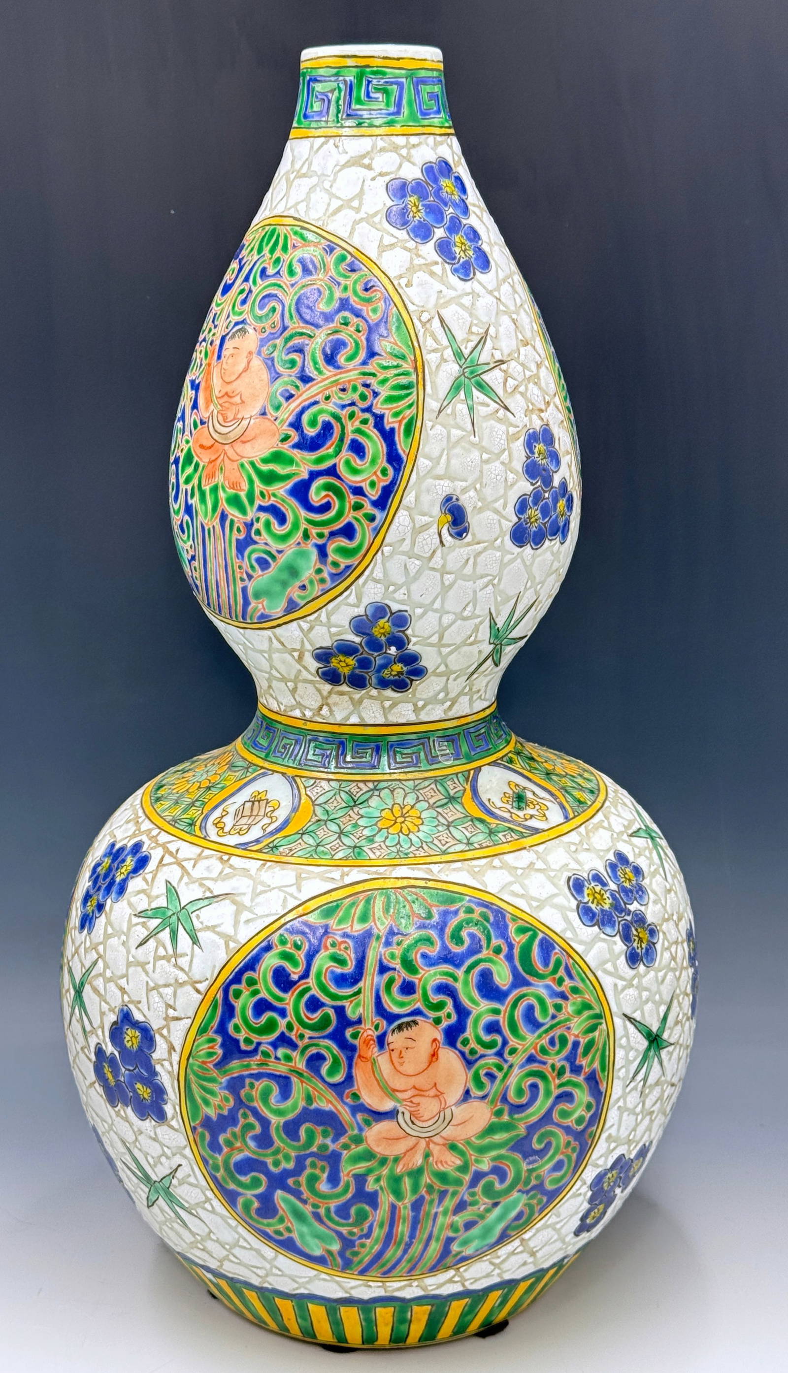 Chinese Porcelain Large Double Gourd Vase Auction