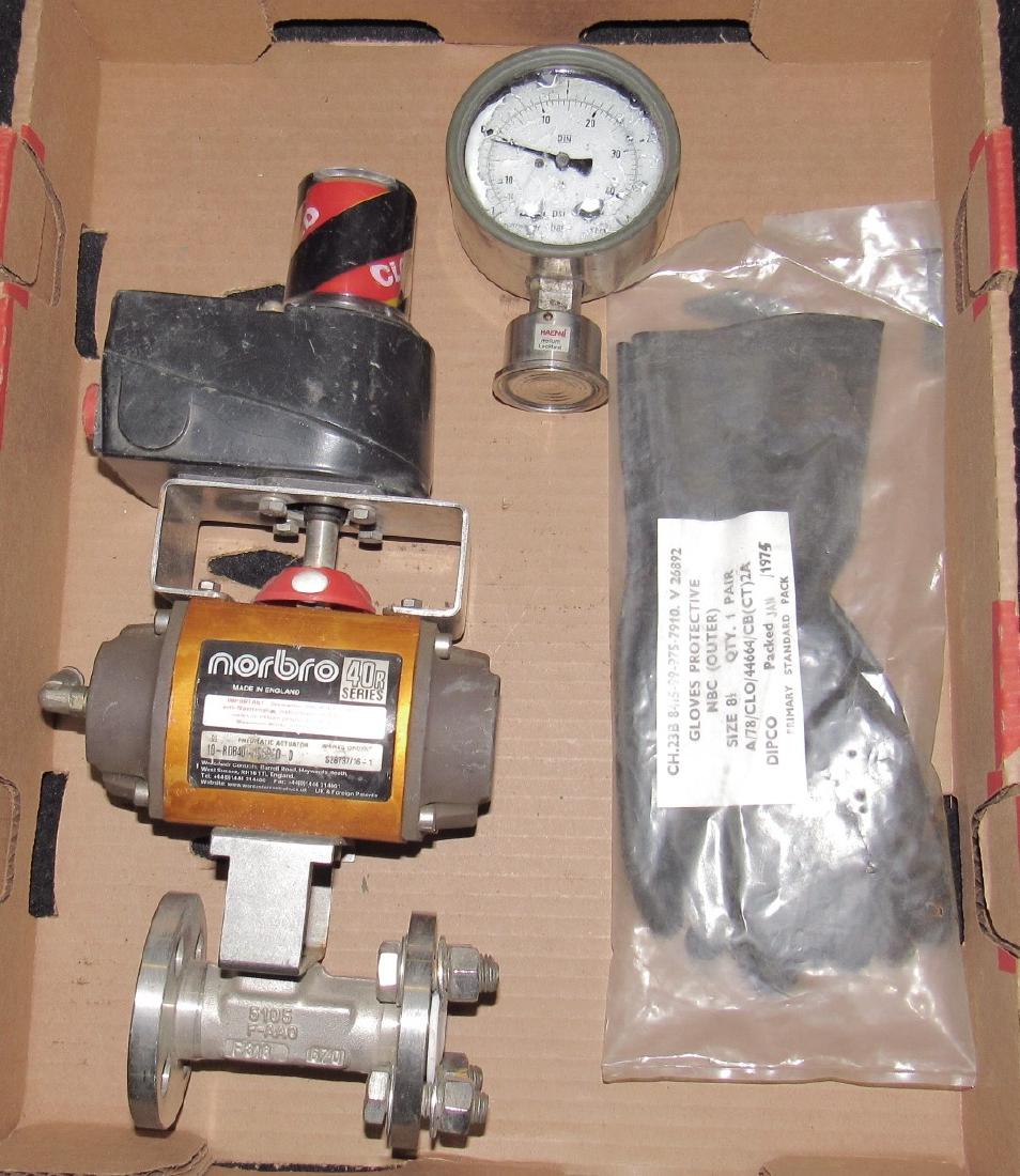 Haenni Liquid Filled PSI Gauge Norbro 40R Series Valve