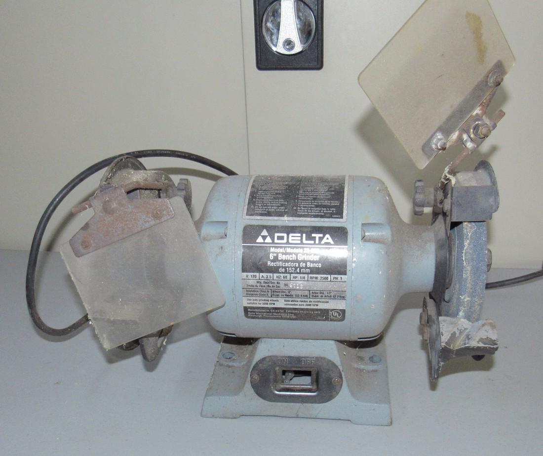 Delta 6 Inch Bench Grinder 23-680