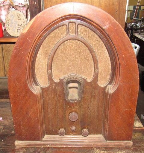 Philco Cathedral Radio