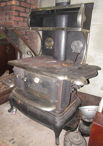 1906 Portland Queen Atlantic Kitchen Cook Stove