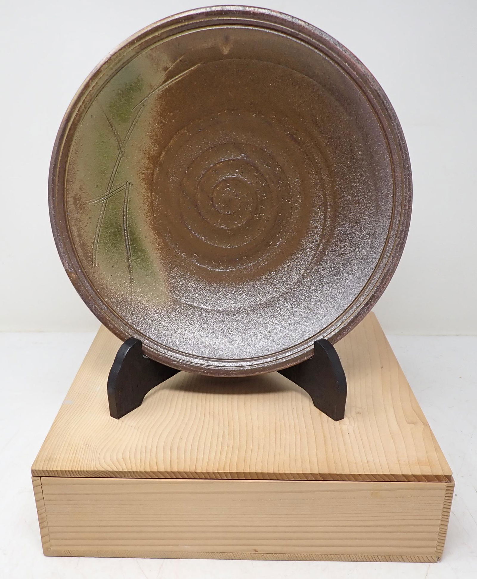 Alan Ward Pottery Studio Bowl - Mar 22, 2014 | Concept Art Gallery in PA