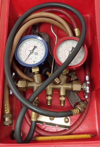 Robinair Gauges / Valves