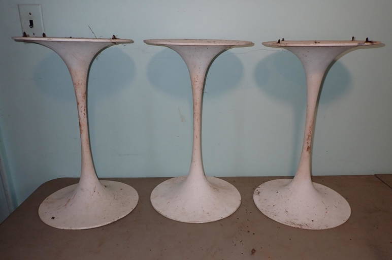 3 Tulip Stool Bases