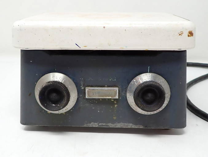 Corning Laboratory Stirrer Hot Plate Model Pc351