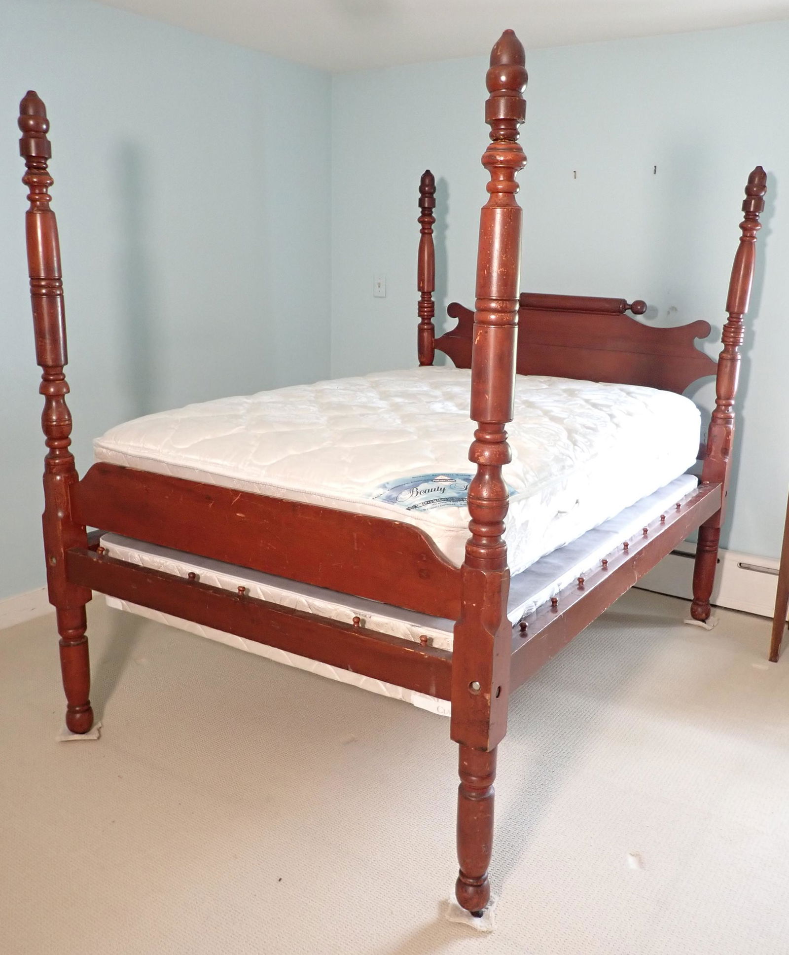 Antique Rope Bed (#0338) on May 22, 2022 | M.J. Stasak Jr. Auction and ...