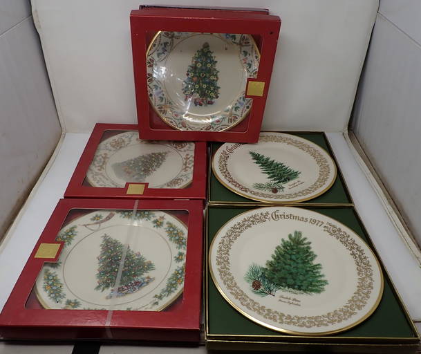 5 Lenox Christmas Tree Plates