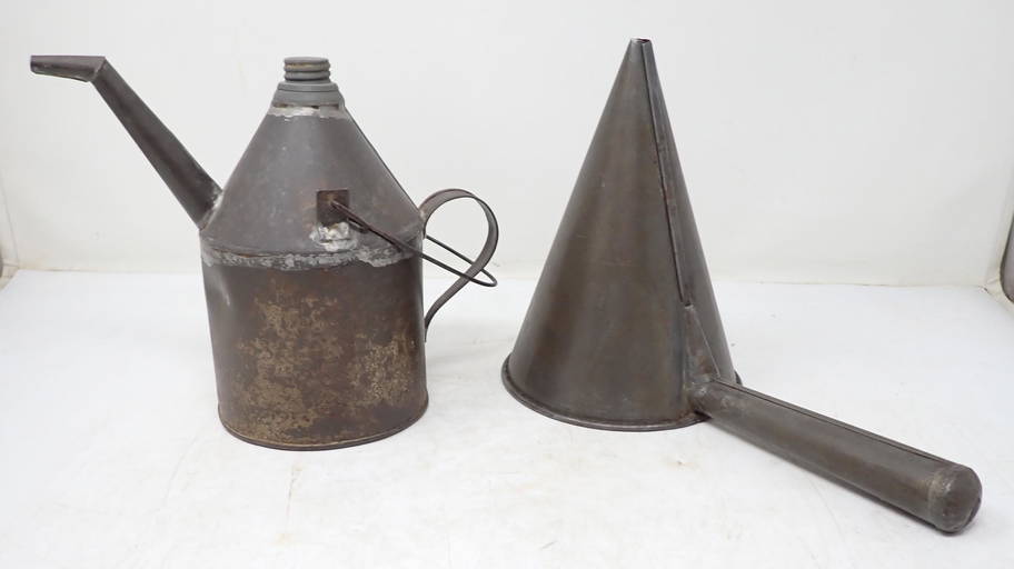 Tin Oil Can & Funnel
