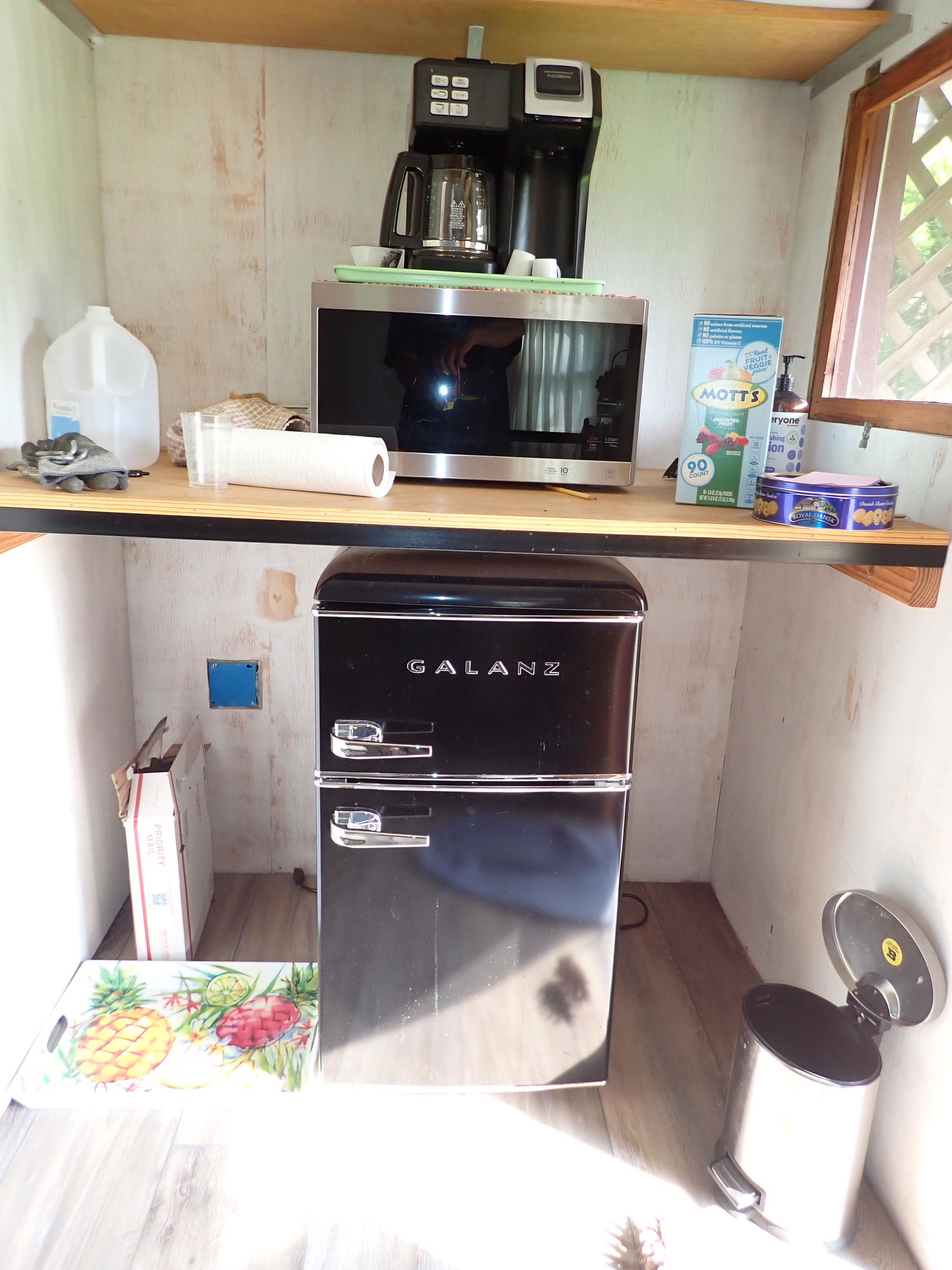 Galaxy Mini Fridge & Lg Microwave