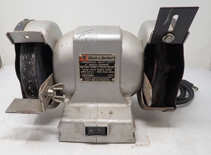 Vintage Black & Decker 6" Bench Grinder