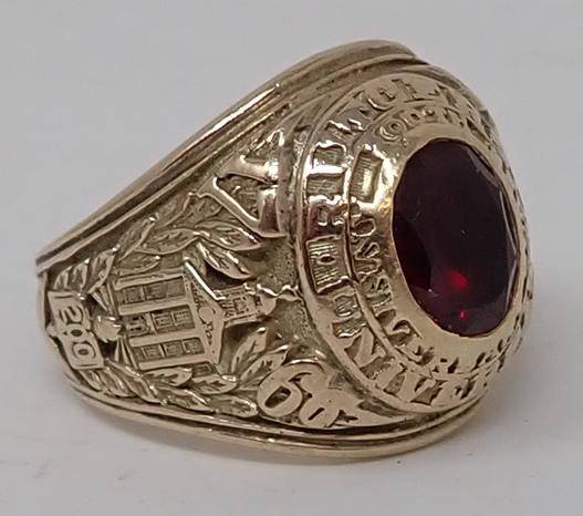 10k Gold 1960 Rutgers University Class Ring