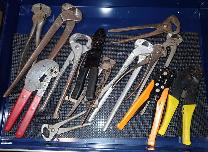 Nail Pullers Crimpers Wire Cutters - Jul 14, 2022 | M.J. Stasak Jr ...