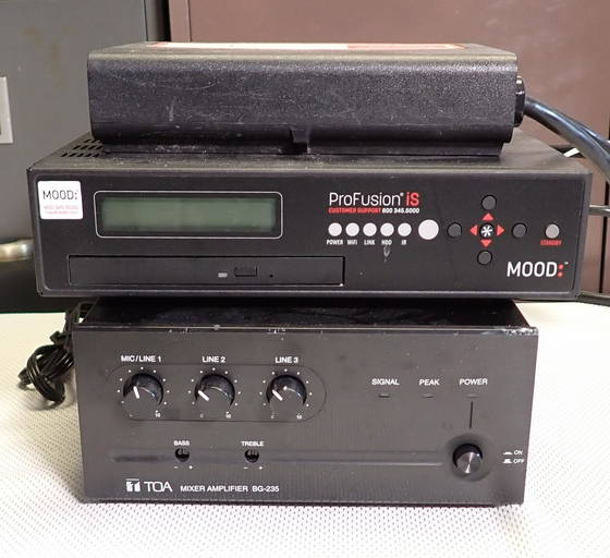Toa Mixer Amplifier Profusion Mood IS (#0030) on Sep 11, 2022 | M.J. Stasak Jr. Auction and ...