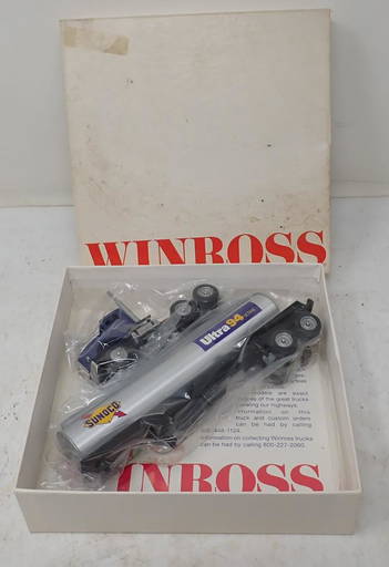 Winross Sunoco Ultra 94 Gasoline Truck