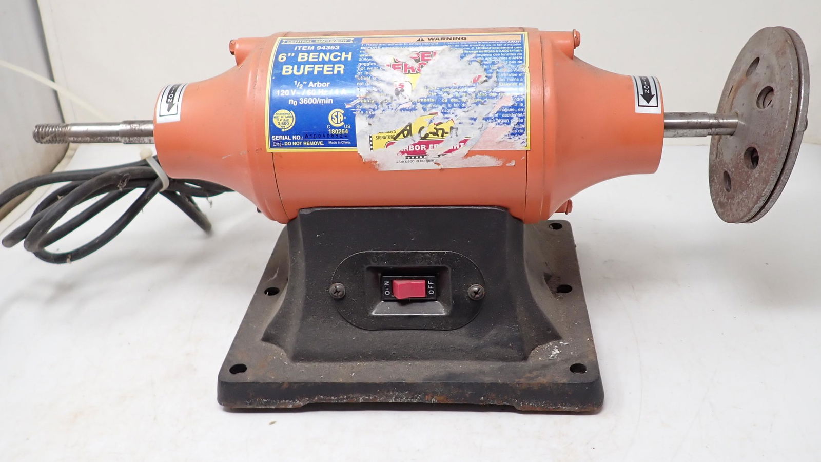 Central Machinery 6" Bench Buffer