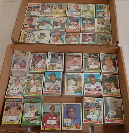 36 Stacks Of 1970's & 80's Baseball Cards